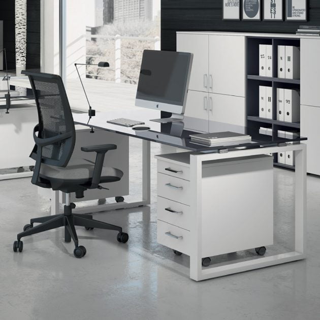 Luna Operational Desks - IC Furnishing