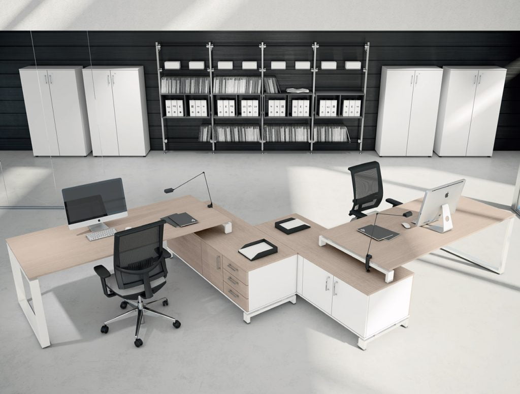 Modern operational office workstation deskin Dubai UAE