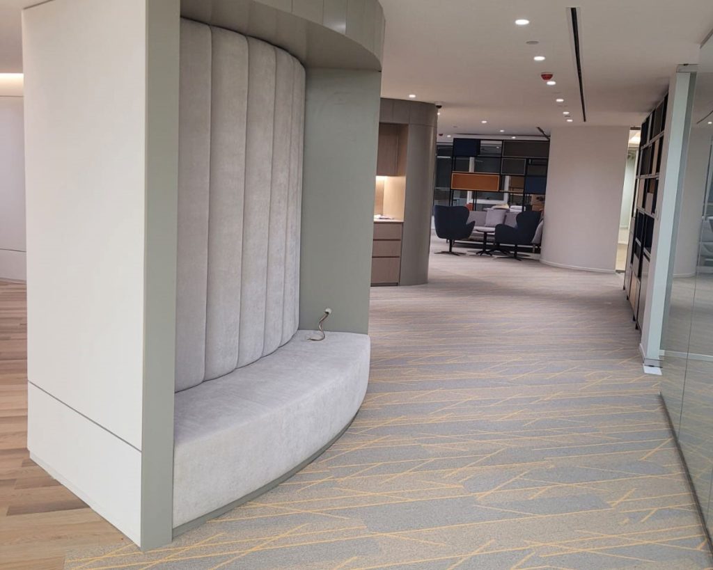 Office Furnishing in Dubai | Full-Service Workspace Setup